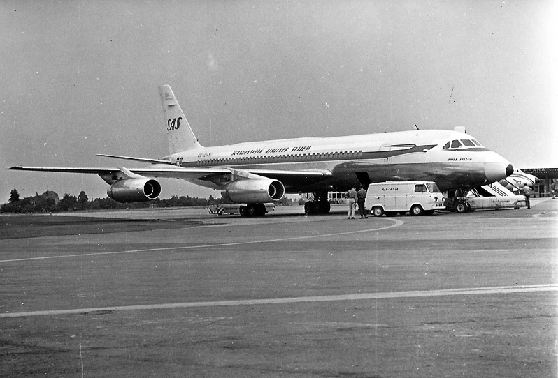 Proudoví aristokrati na Ruzyni | Flying Revue 2/2017 | Flying Revue ...